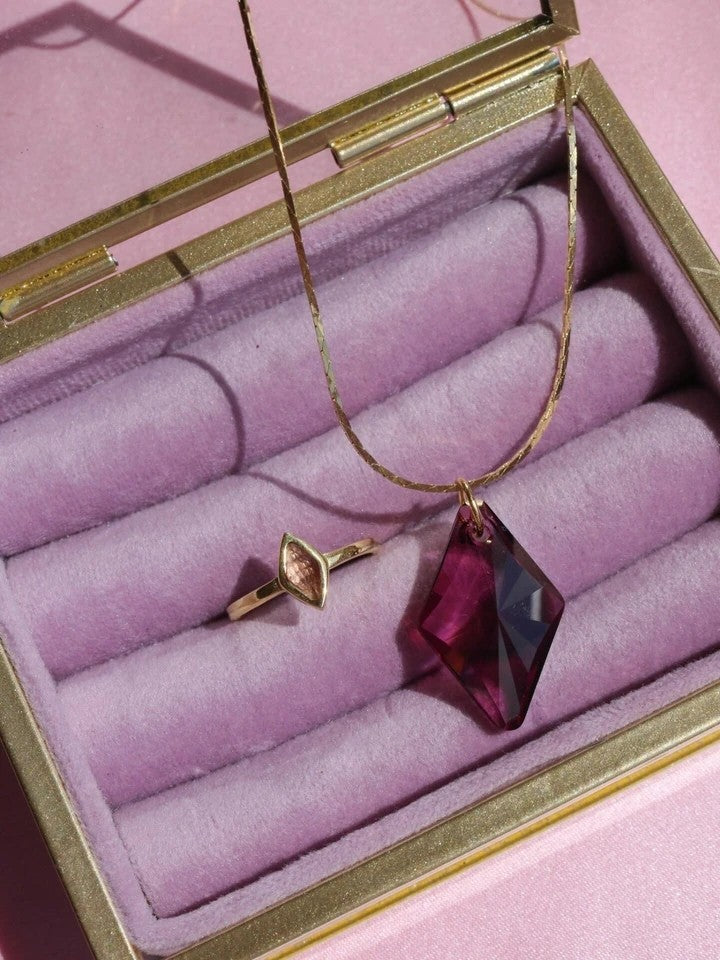 Reyna Necklace | Valorant – Reorah